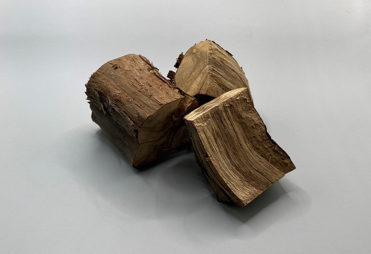 Grape Vine Wood Chunks 1kg | The Smoking Log Co
